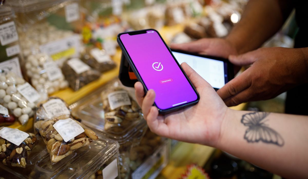 Zelle vs Venmo: Which is Right for You? | Pillar Support Zelle vs Venmo: Which is Right for You? | Pillar Support